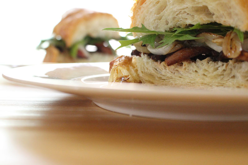 Dandy Sandi - Bacon Sandwich with Dandelion Greens - De Ma CuisineDe Ma ...